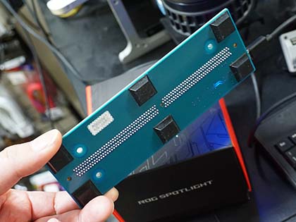 DDR4メモリのSPD情報を編集できる「SPD PROGRAMMER 2」の上位モデル - AKIBA PC Hotline!
