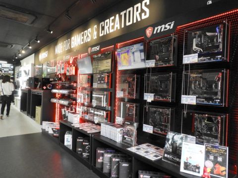MSI製品がズラっと並ぶ「ツクモ×MSIコンセプトストア」が大阪・日本橋のツクモなんば店内にオープン、ここだけの新製品も - AKIBA PC ...