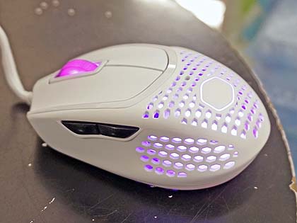 水洗いできる超軽量ゲーミングマウス「MasterMouse MM720」、つかみ持ちに最適 - AKIBA PC Hotline!