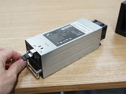 FSPのリダンダントATX電源「Twins PRO 700W」が30日発売、普通のATXケースに搭載可能 - AKIBA PC Hotline!