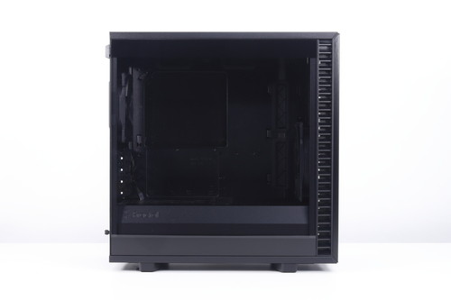 “ATXはデカすぎる”勢に朗報！microATXケースの新定番「Fractal Design Define 7 Mini」が来たぞ ...