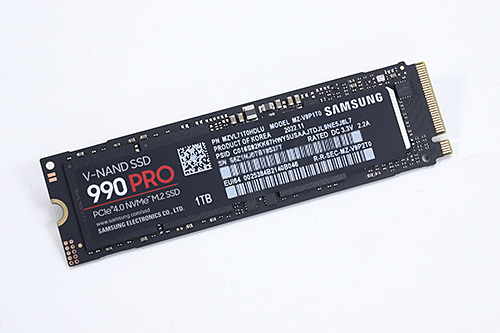 リード27GB/s超え！SSD 990 PRO×8 RAID搭載のモンスターマシンは8K RAW動画も軽々編集OK - AKIBA PC ...