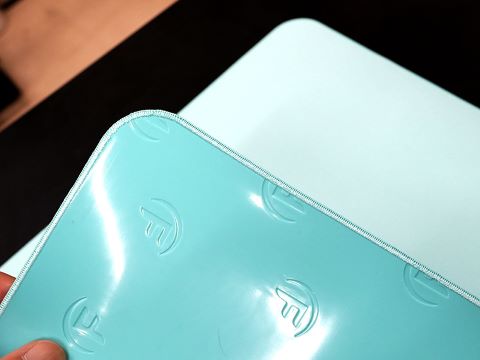 高いコントロールを必要とするゲームに最適なマウスパッド「FreeFall SV BASE Control+」 - AKIBA PC Hotline!