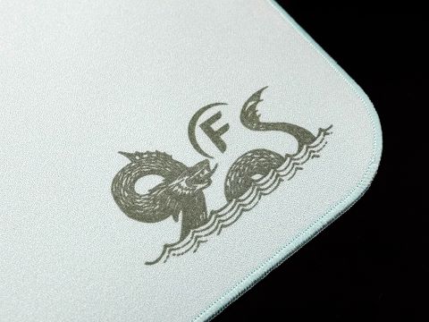 高いコントロールを必要とするゲームに最適なマウスパッド「FreeFall SV BASE Control+」 - AKIBA PC Hotline!