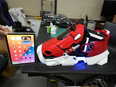 Cooler Masterの巨大スニーカー型PCケース「Sneaker X」採用ゲーミングPC、予約スタート - AKIBA PC Hotline!