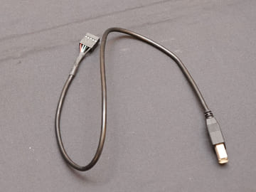 AKからデスクトップアンプ「ACRO L1000」。Fate仕様の「AK70 MKII」初披露 - AV Watch