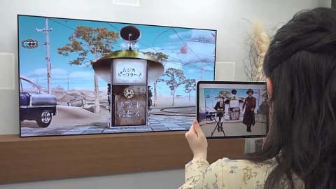 離れた人と”空間共有”、ARで番組の中へ。NHK技研公開'21 - AV Watch
