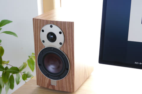 【レビュー】小型で美しく、高音質。デスクトップやTVでも使えるDALI「MENUET/MENUET SE」 - AV Watch