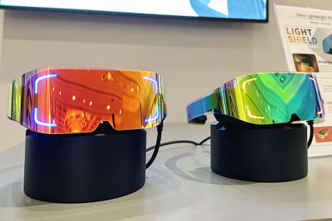 【西田宗千佳のRandomTracking】シャープが“軽い”HMDを自社開発、その中身に迫る - AV Watch