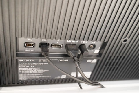 ソニー、大画面化で没入感がアップした空間再現ディスプレイ「ELF-SR2」 - AV Watch