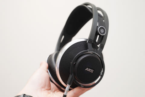 【レビュー】ソニー新モニターヘッドフォン「MV1」編集部4人で聴いた - AV Watch