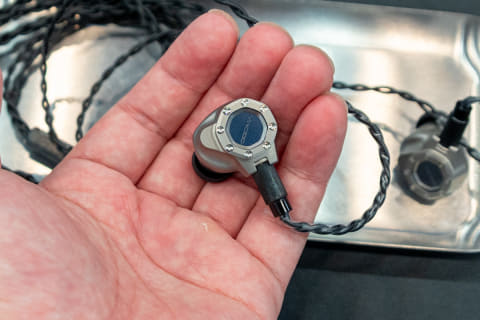 ピエール中野「ピッドホン2」、ANIMA「ANW2」、アシダ音響新ヘッドフォン - AV Watch