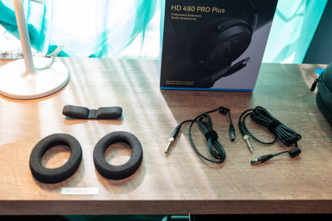 ゼンハイザー、プロ向けモニターヘッドフォン「HD490 PRO」。約6.6万円から - AV Watch