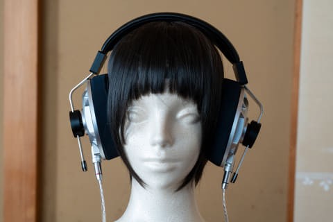 【レビュー】ボーカル最高、final「D7000」をD8000/Proと聴き比べ。個性が光る憧れの最上位3機種 - AV Watch