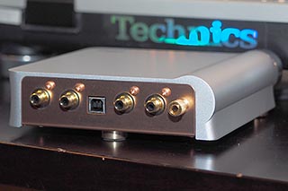 コルグ、レコードDSD録音対応のUSB DAC「DS-DAC-10R」。ソフトはAudioGate 4に - AV Watch