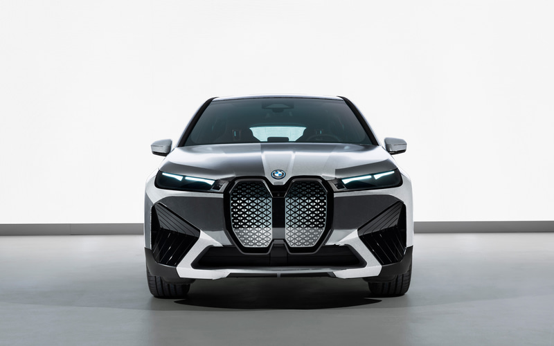 Lucitong: BMW、ボディの色合いが変化する「iX Flow Featuring E Ink」初公開 「E Ink」を採用 - Car ...