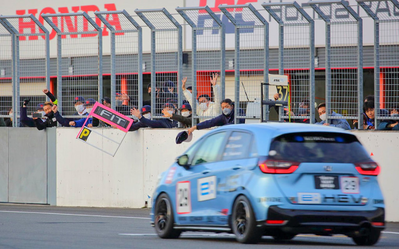 【まるも亜希子の「寄り道日和」】フィット e:HEV「Joy耐」参戦プロジェクトでラストラン