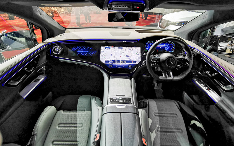 メルセデス・ベンツ、新型バッテリEVモデル「EQE SUV」発表 ブランド初のV2H/V2Lを可能にしたラグジュアリーSUV - Car Watch