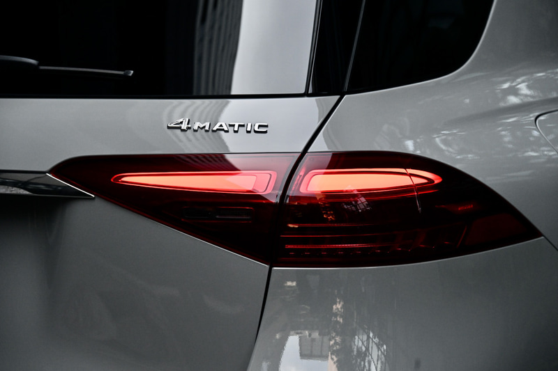 メルセデス・ベンツ、新型「GLE」「GLEクーペ」発表 マイルドハイブリッドの「450d 4MATIC Sports」導入で全車電動化 ...