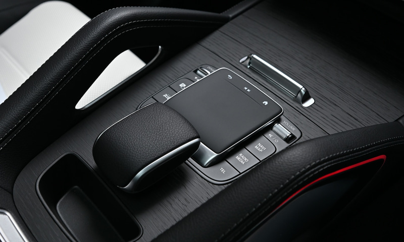 メルセデス・ベンツ、新型「GLE」「GLEクーペ」発表 マイルドハイブリッドの「450d 4MATIC Sports」導入で全車電動化 ...