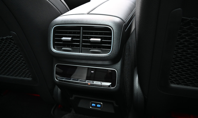 メルセデス・ベンツ、新型「GLE」「GLEクーペ」発表 マイルドハイブリッドの「450d 4MATIC Sports」導入で全車電動化 ...