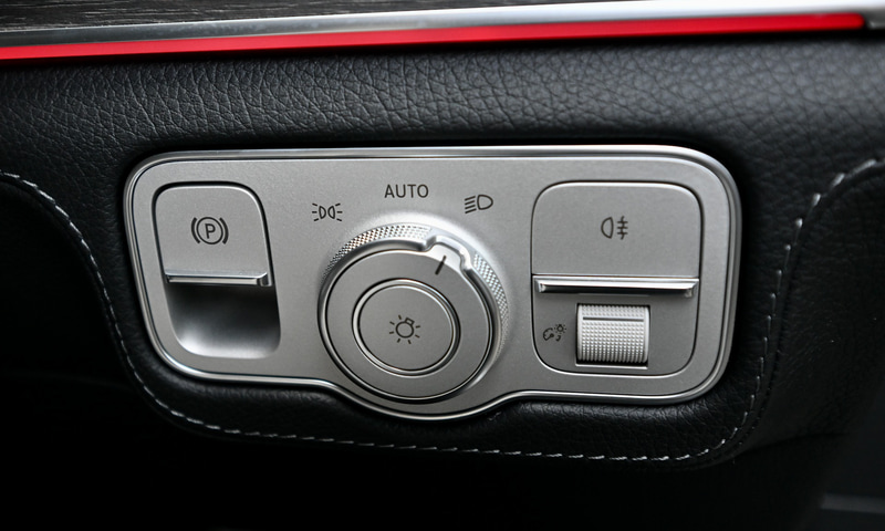 メルセデス・ベンツ、新型「GLE」「GLEクーペ」発表 マイルドハイブリッドの「450d 4MATIC Sports」導入で全車電動化 ...