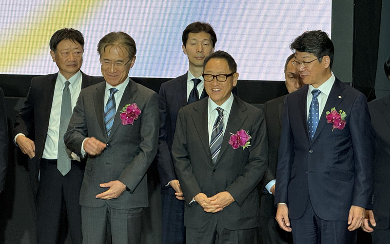 台湾半導体ファウンドリTSMC、熊本JASM第一工場で開所式 創業者であるDr.モリス・チャン氏参加 - Car Watch