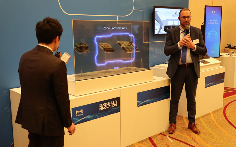 マレリ、「CES 2024 イノベーション・アワード」受賞の「赤色LASER＆光ファイバー・リアランプ」などSDV時代に向けた最新技術を日本公開 - Car Watch