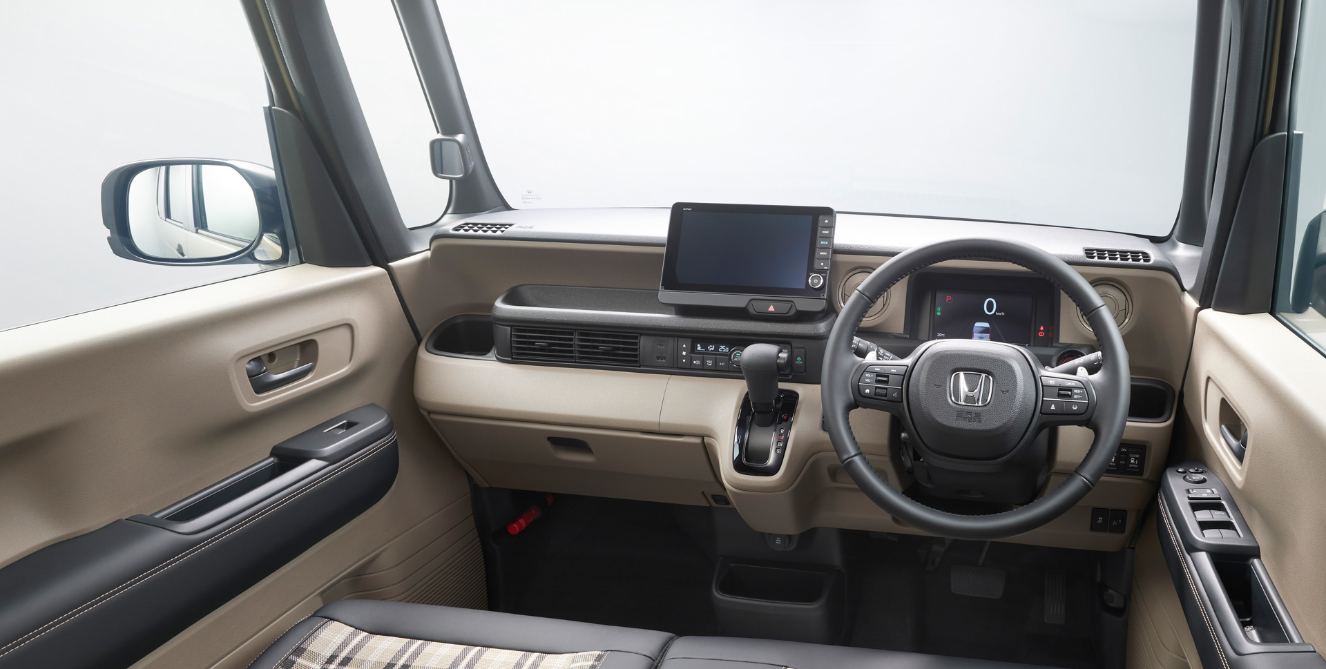 [画像]ホンダ、新型「N-BOX JOY」は184万4700円から N-BOX第3のモデルは「ふらっとテラス」装備 / (10/35) - Car Watch