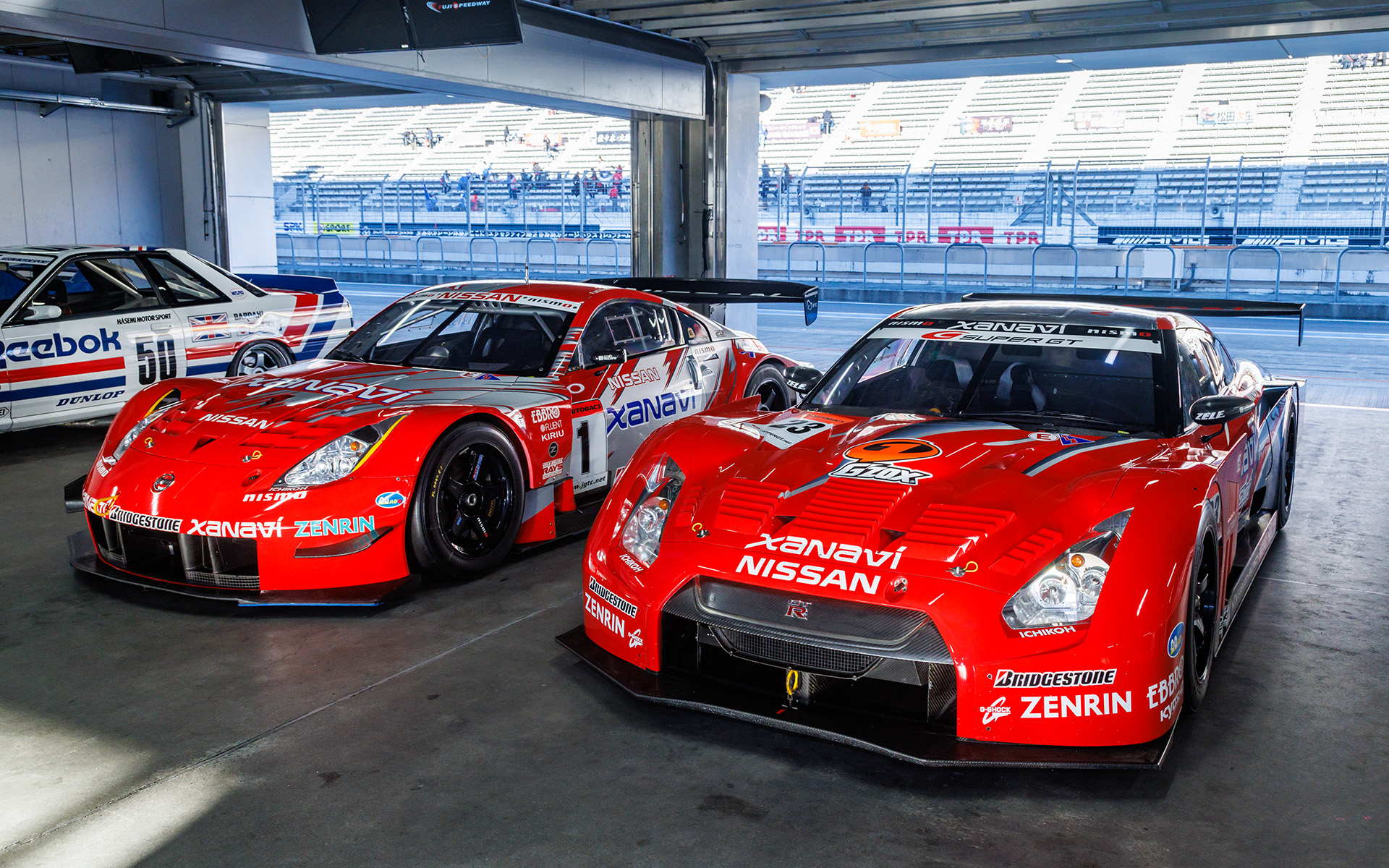 [画像]60台以上のマシンが勢ぞろいした「ニスモフェスティバル2024」 SUPER GTを退くロニー選手「幸せな17年間でした」 / (49/119) - Car Watch