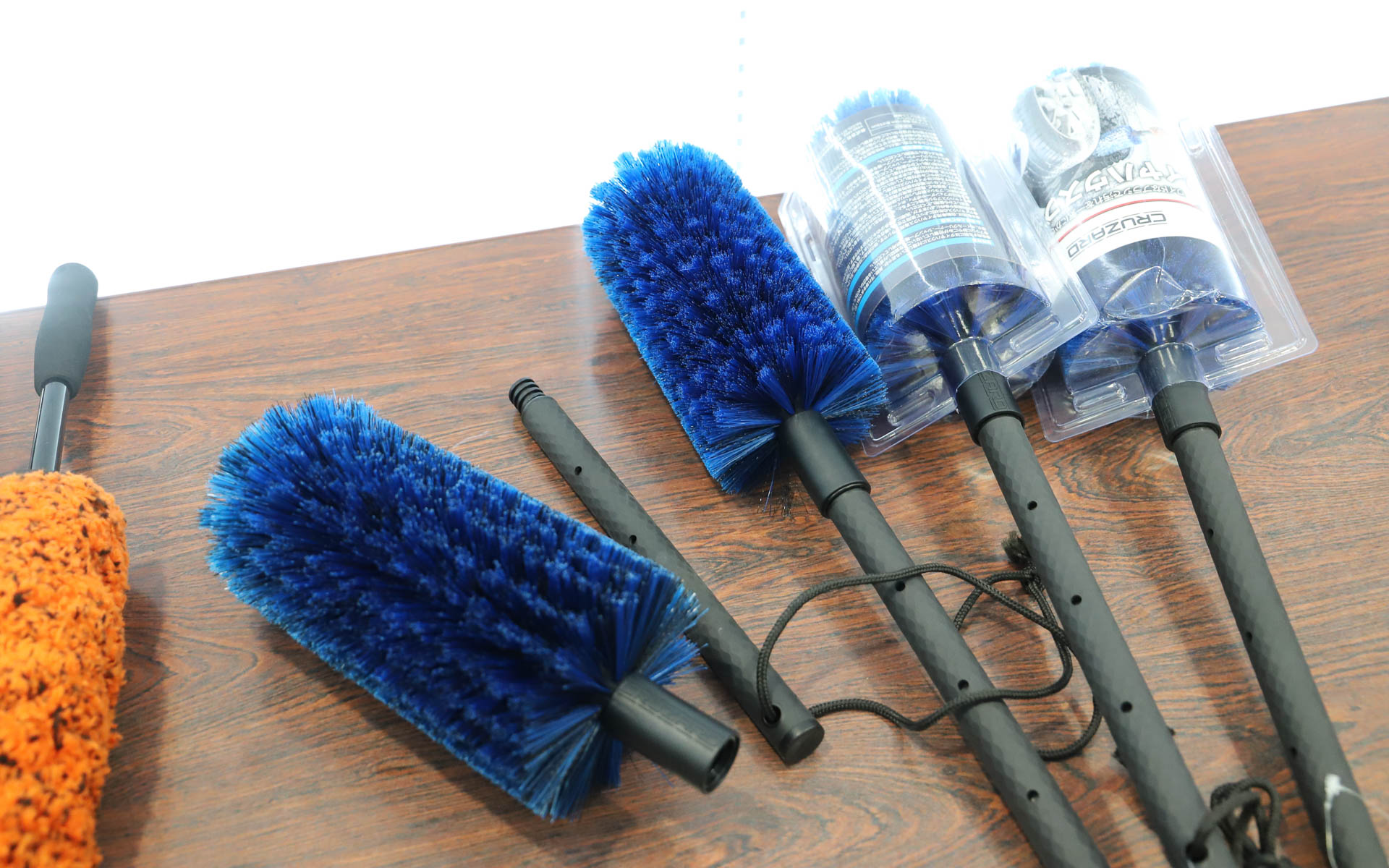 [画像]コメリ、強力な鉄粉除去クリーナーなど洗車に役立つ新商品を中心に「CRUZARD」の人気アイテムを紹介 / (4/35) - Car Watch