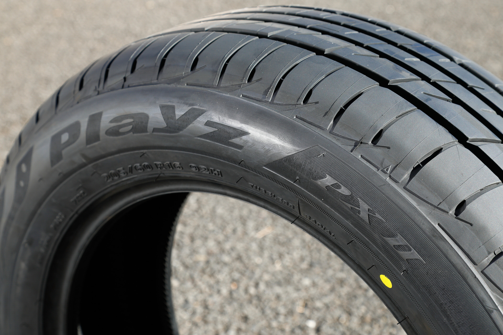 ブリヂストン「Playz PX II」、オンライン限定販売モデルの“疲れにくい価値”を試す(6/12) - Car Watch[Sponsored]