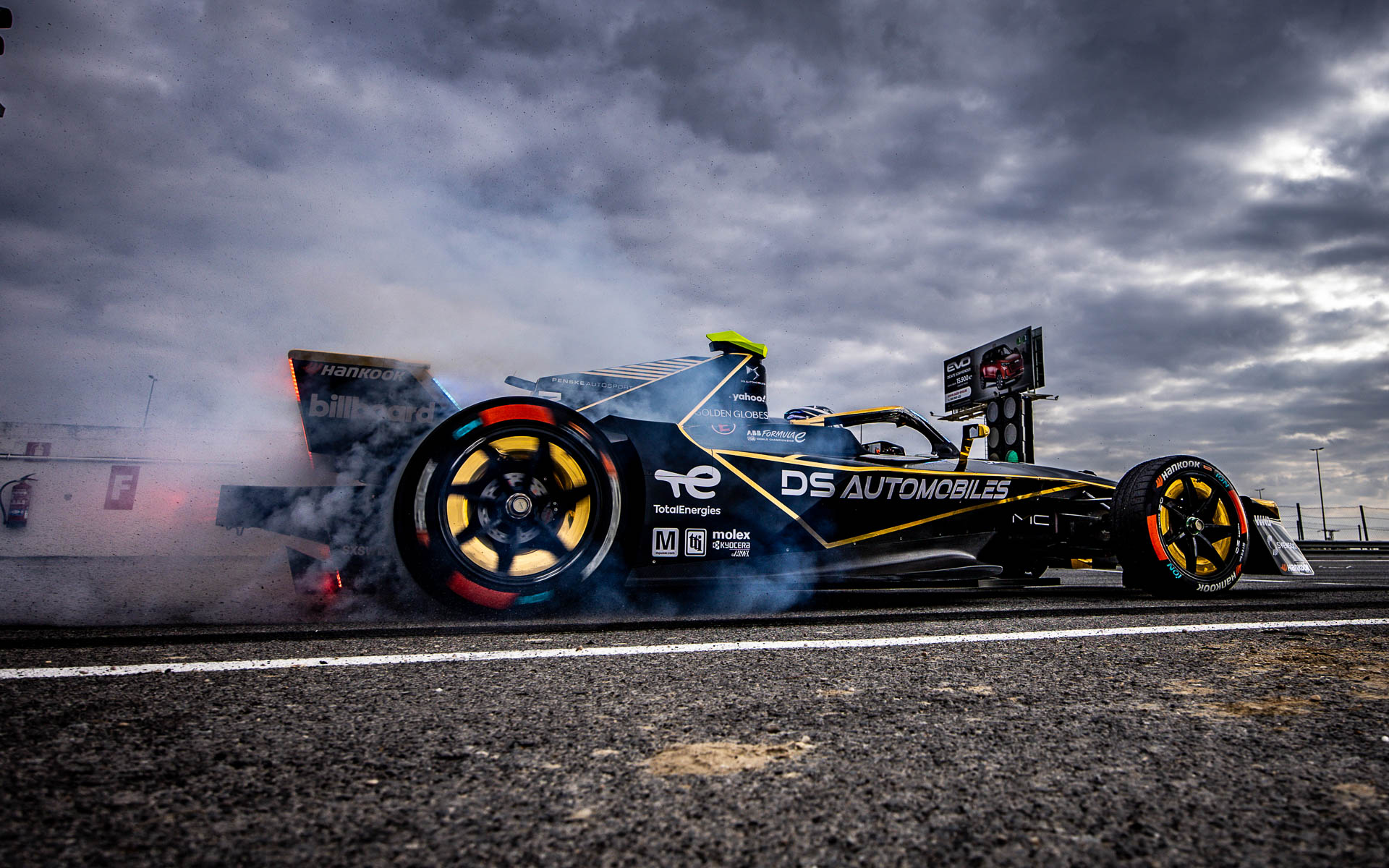 [画像]DS、フォーミュラE 2025 東京大会で新型EV「DS N°8」日本初公開 / (2/8) - Car Watch