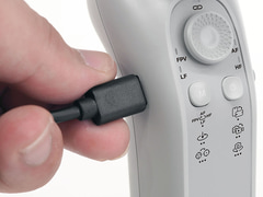 折りたためるスマホ用ジンバル「Smart Grip2」 - デジカメ Watch