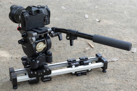 吉村永の「ホントに使える動画グッズを探せ！」：13品目：小型ミラーレス機に最適な“高コスパ”本格派三脚 Libec「三脚システムHS-150MC」 - デジカメ Watch