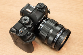 OM SYSTEM、新機能“ライブGND”を搭載した「OM-1 Mark II」。手ブレ補正やAFも進化 - デジカメ Watch