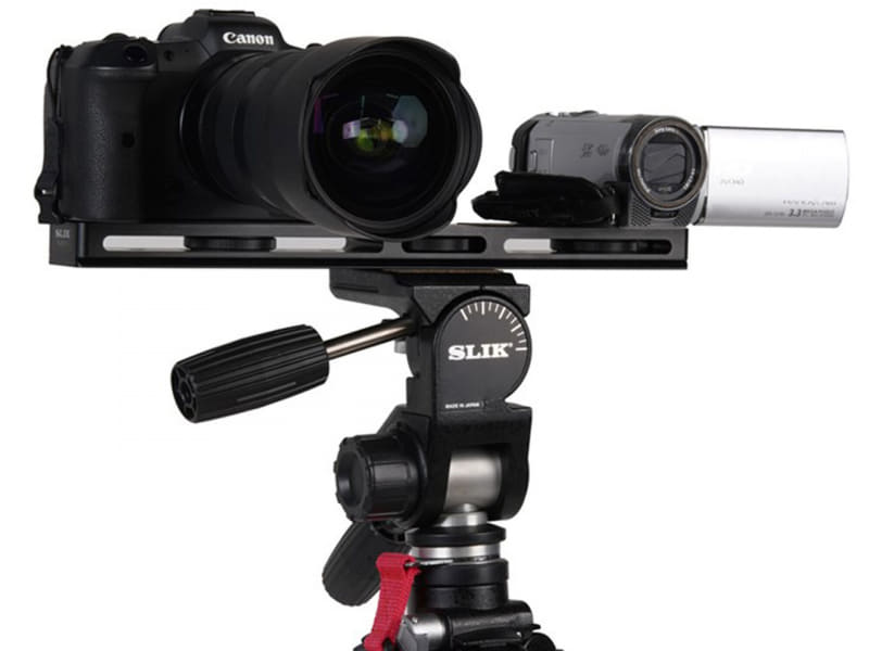 ナットロック式のベーシックな三脚「スリック ライトカーボン E64 II」 - デジカメ Watch