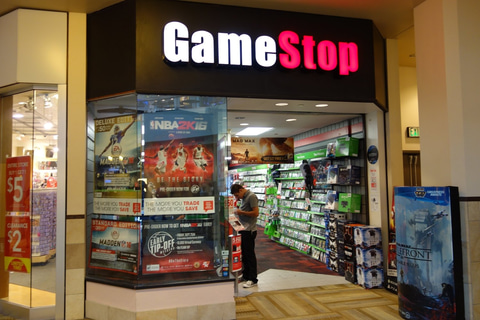 世界最大のゲームショップチェーン「GameStop」、新型コロナウイルス対策で米国内の全店舗の顧客サービスを停止 - GAME Watch