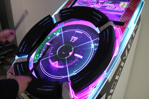 タイトーの新作音ゲー「MUSIC DIVER」先行体験レポート - GAME Watch
