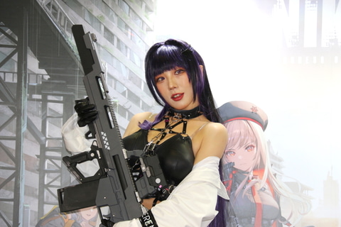 【G-STAR】「NIKKE」のキャラクターに扮するコスプレイヤーが「G-STAR 2022」に集結！ - GAME Watch