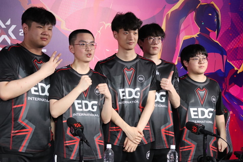 【インタビュー】「VALORANT Masters TOKYO」EDG ZmjjKK選手インタビュー「オペレーターの上手さは生まれ持った素質」 - GAME Watch