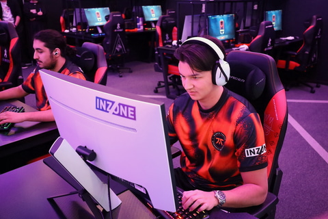 Fnatic監修ヘッドセット「INZONE Buds/H5」発表イベントレポート - GAME Watch