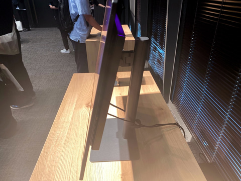 AIM1、有機ELパネル採用のゲーミングモニター「AIM1 Display」発表。TGS2025で先行販売 - GAME Watch