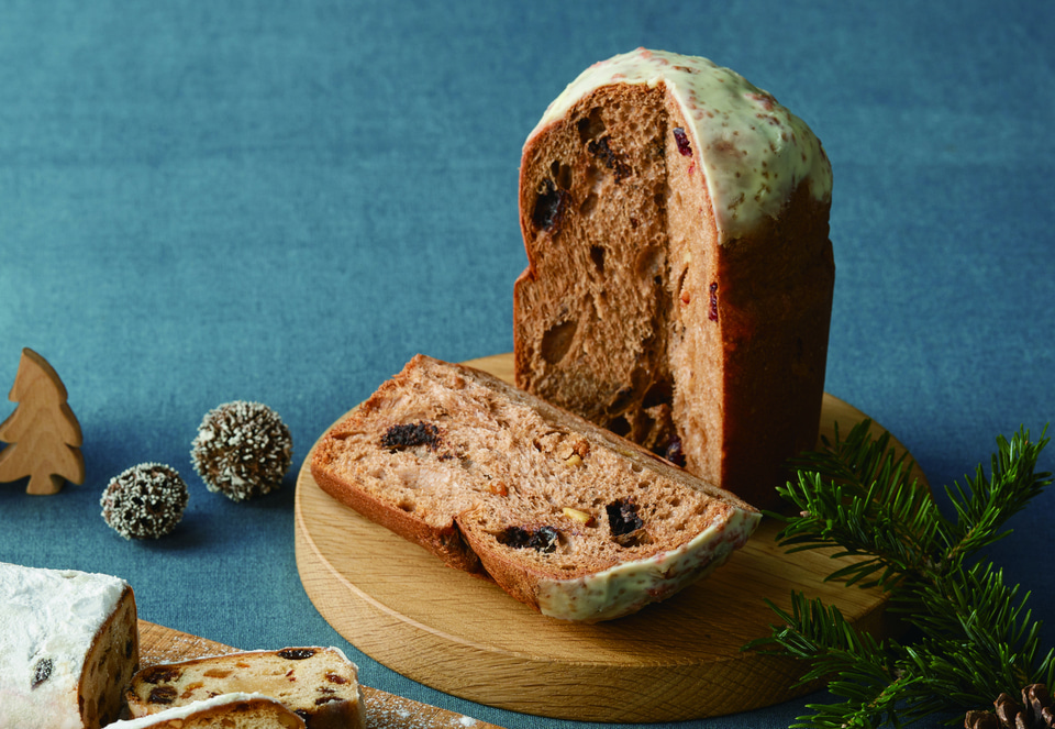 無印良品のクリスマス！「自分でつくる シュトーレン」やイタリアの伝統菓子「パネトーネ」発売 - グルメ Watch