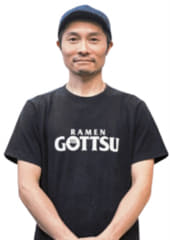 かっぱ寿司、本格ラーメンシリーズ第22弾「GOTTSU」監修「濃厚魚介豚骨ラーメン」 - グルメ Watch