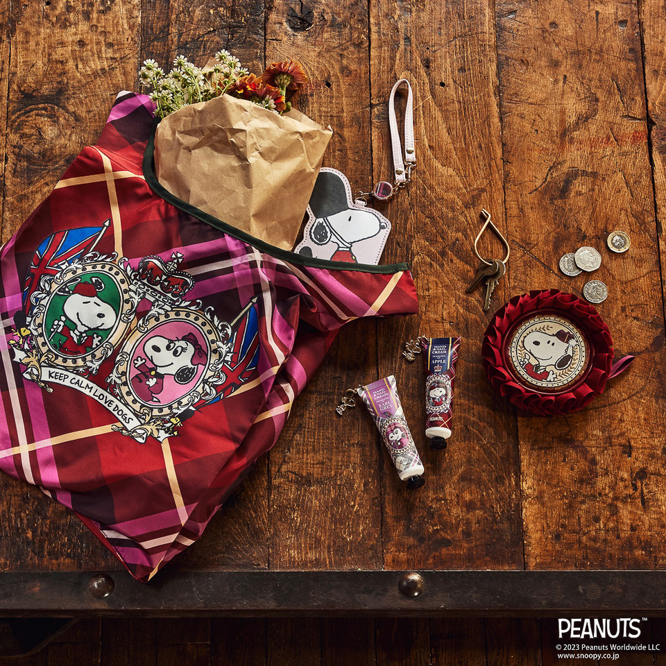 「PEANUTS」スヌーピーたちをデザインしたマグカップやショッピングバッグ、ペット向けアイテムが登場！ Afternoon Tea LIVING「PEANUTS TARTAN」9月13日発売 ...