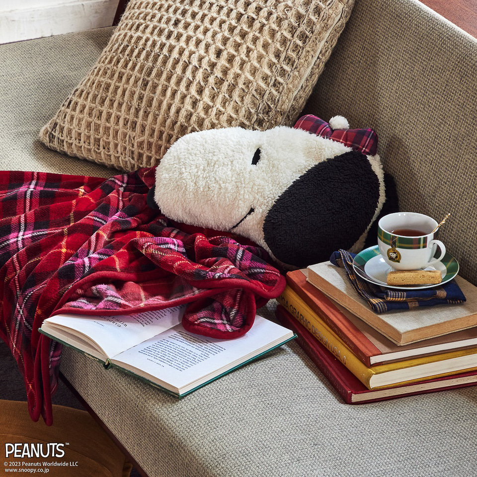 「PEANUTS」スヌーピーたちをデザインしたマグカップやショッピングバッグ、ペット向けアイテムが登場！ Afternoon Tea LIVING「PEANUTS TARTAN」9月13日発売 ...