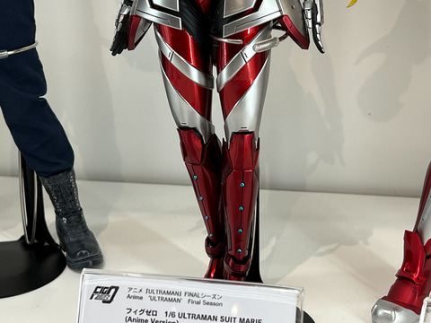 アニメ「『ULTRAMAN』FINALシーズン」より「ULTRAMAN SUIT MARIE」のフィグゼロシリーズが展示【threezero ...