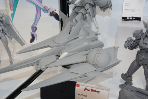 エッジの効いた小説版デザイン、変形機構を再現！ 「PLAMAX ブラスティー」の魅力に迫る！【#ワンホビG】 - HOBBY Watch