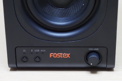 ディスプレイの台座としてスピーカーを使う！ FOSTEXの「PM0.3BD」を斜め方向からレビュー!!! - ケータイ Watch